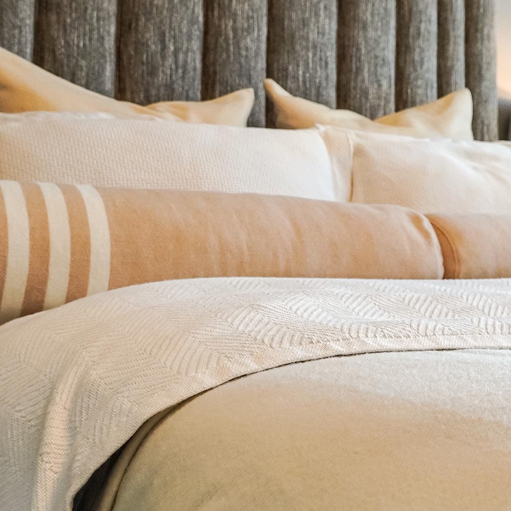 Brahms Mount: American Made Blankets & Linens