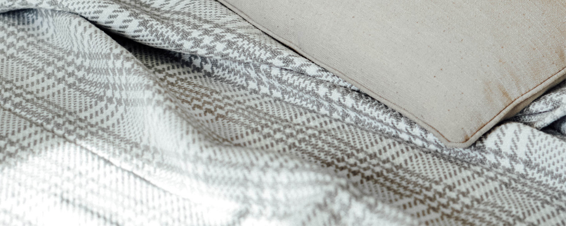 New Patterned & Plaid Bed Blankets – Faribault Mill